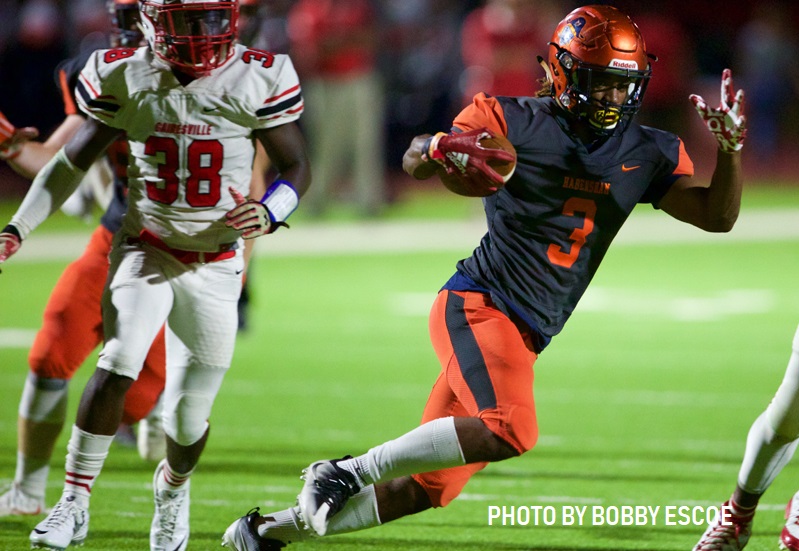 Raiders’ offense torches Gainesville to boost playoff hopes [VIDEO ...