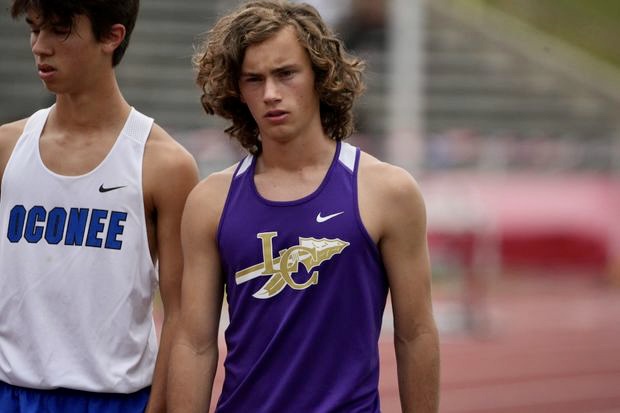 Juniors earn Runner of the Week honors – BLITZ