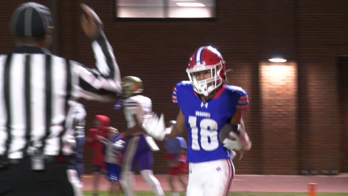 Sammy Brown, Dragons score 28 unanswered to reach Quarterfinals [VIDEO ...